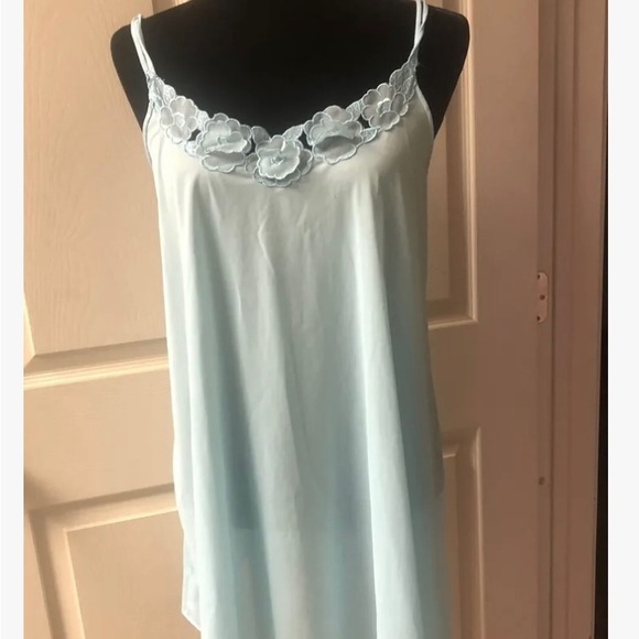 Intimates & Sleepwear | Vintage Negligee Van Roalte Nightgown Size M ...